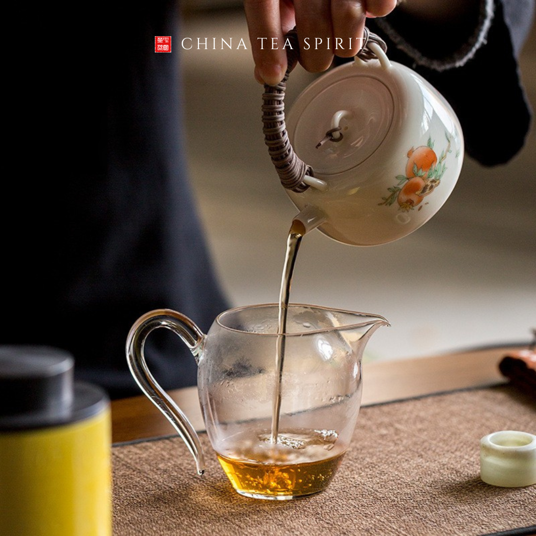 Simple Chic Glass Fair Cup - The Best Gong Fu Tea Experience