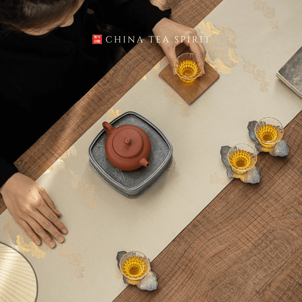 Chinese Style Brocade Flower Tea Mat - China Tea Spirit