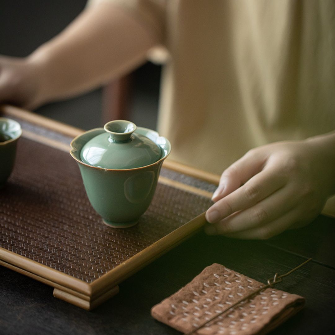 Yue Ware Ceramic Flower Shaped Gaiwan - China Tea Spirit