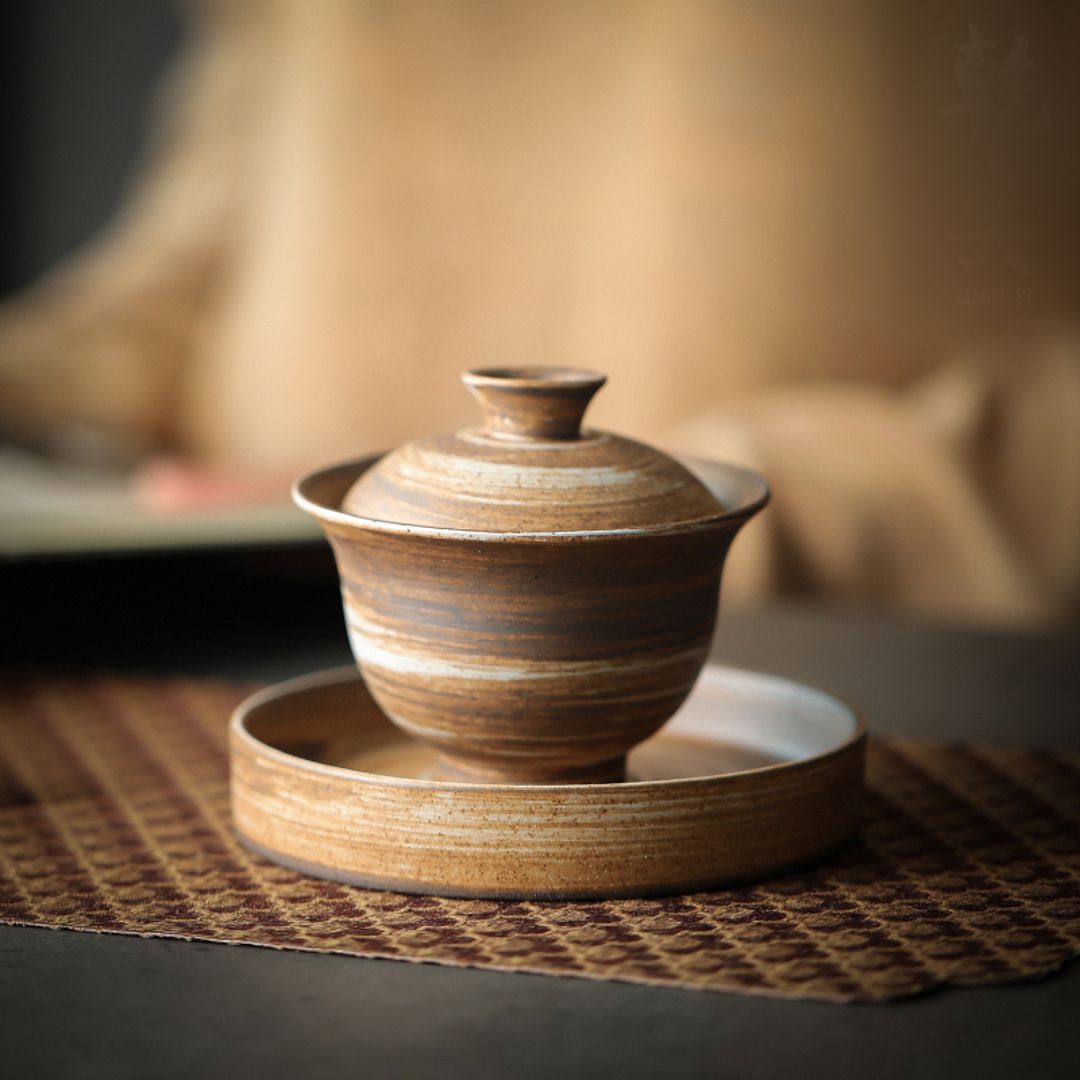 How to brew with a Gaiwan - China Tea Spirit