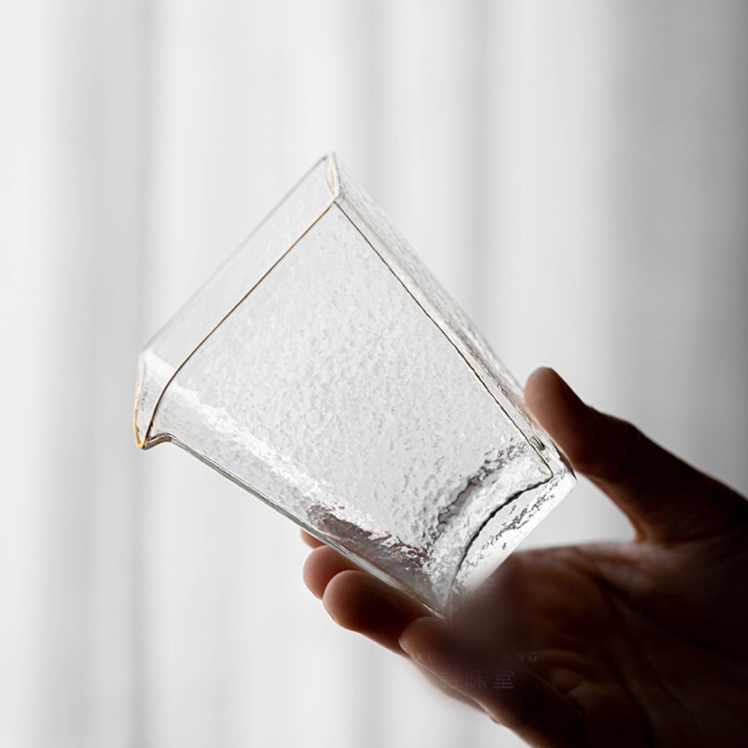Simple Chic Hammered Glass Square Fair Cup Gong Dao Bei