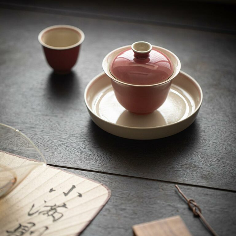 Vintage Ceramic Light Bean Red Gaiwan - China Tea Spirit