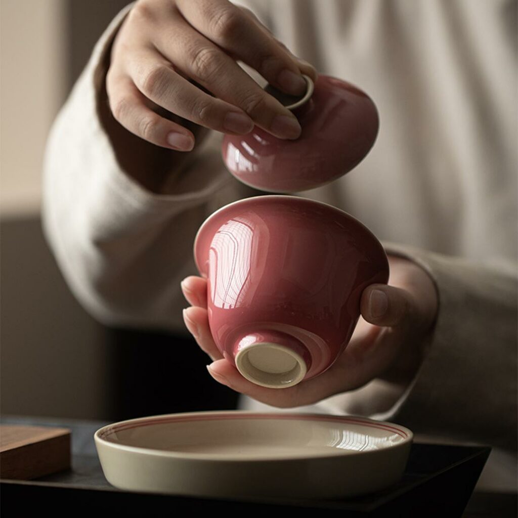 Vintage Ceramic Light Bean Red Gaiwan - China Tea Spirit