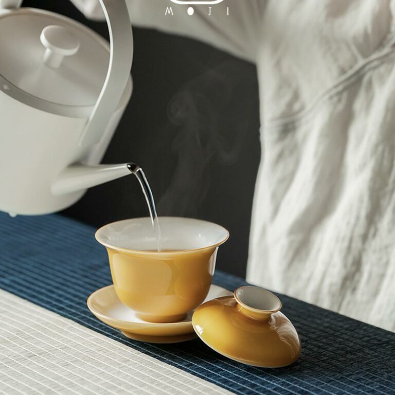 Colored Glaze Ceramic Moon Yellow Gaiwan - China Tea Spirit