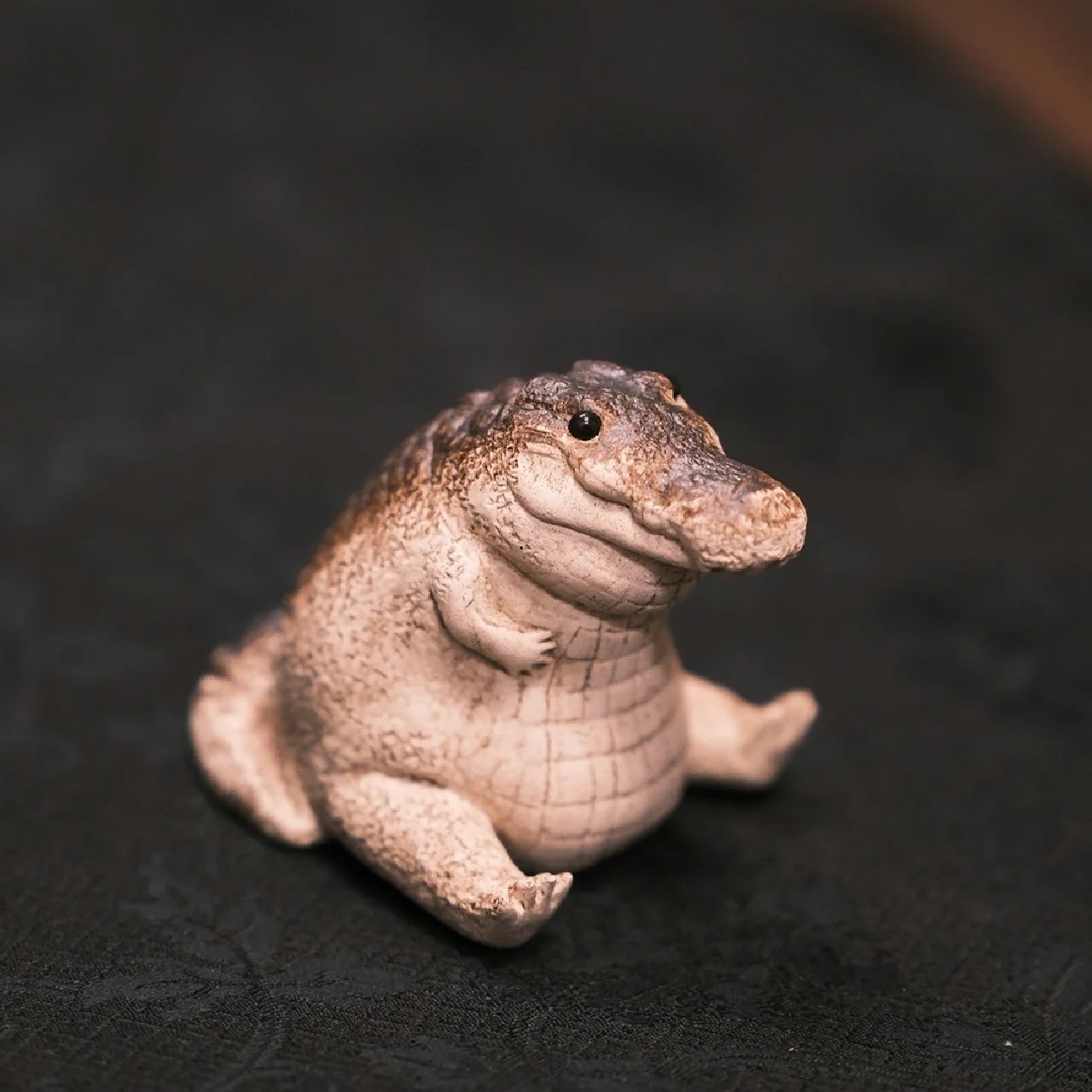 Creative Zisha Yixing Clay Cute Little Chubby Crocodile Tea Pet - China ...