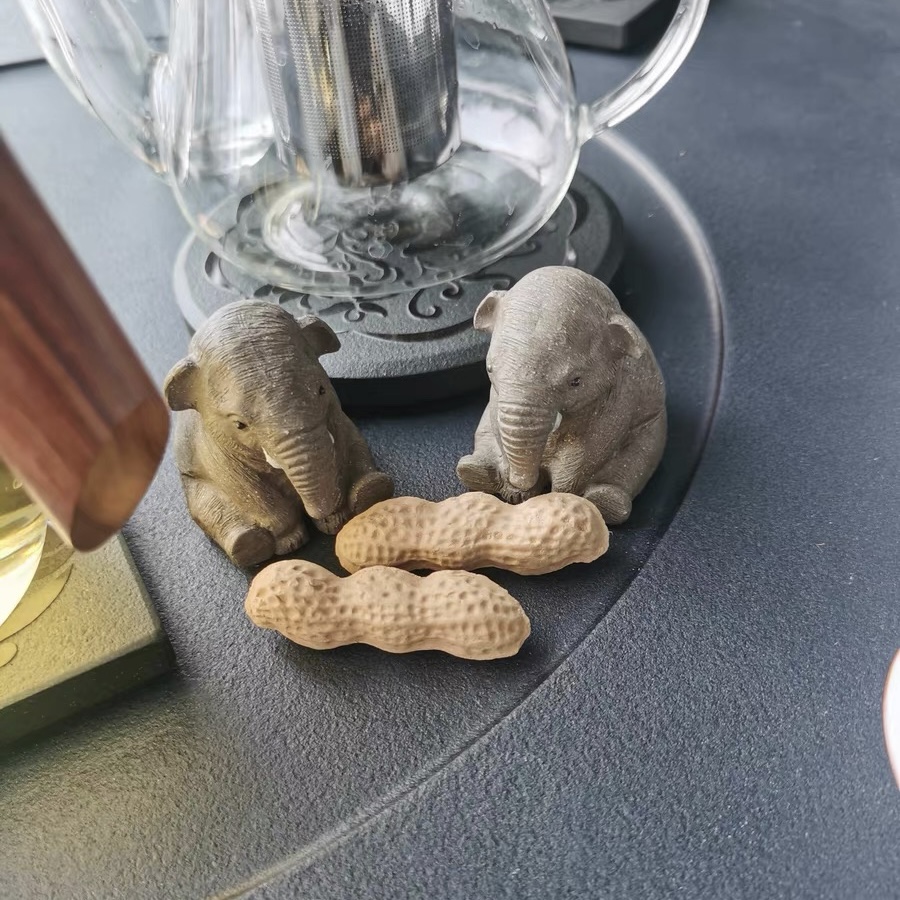 Yixing Clay Cute Little Sitting Elephant Tea Pet - China Tea Spirit