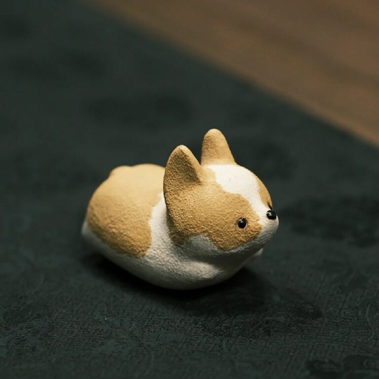 Cute Running Corgi Tea Pet Figurine - China Tea Spirit