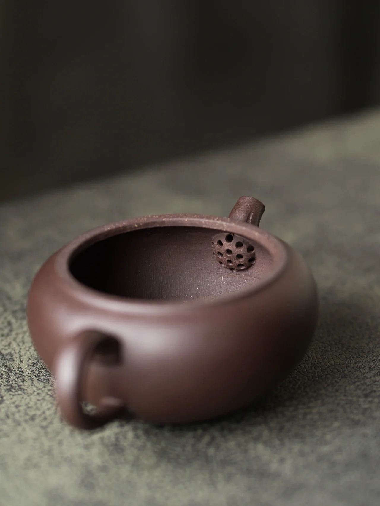 Aged Zini Wu Chen Lotus 170ml Yixing Teapot - China Tea Spirit