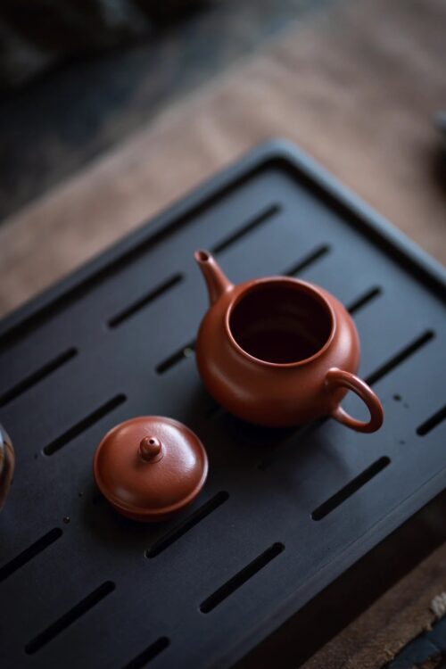 Zhuni Curved Spout Shui Ping 110ml Yixing Teapot - China Tea Spirit