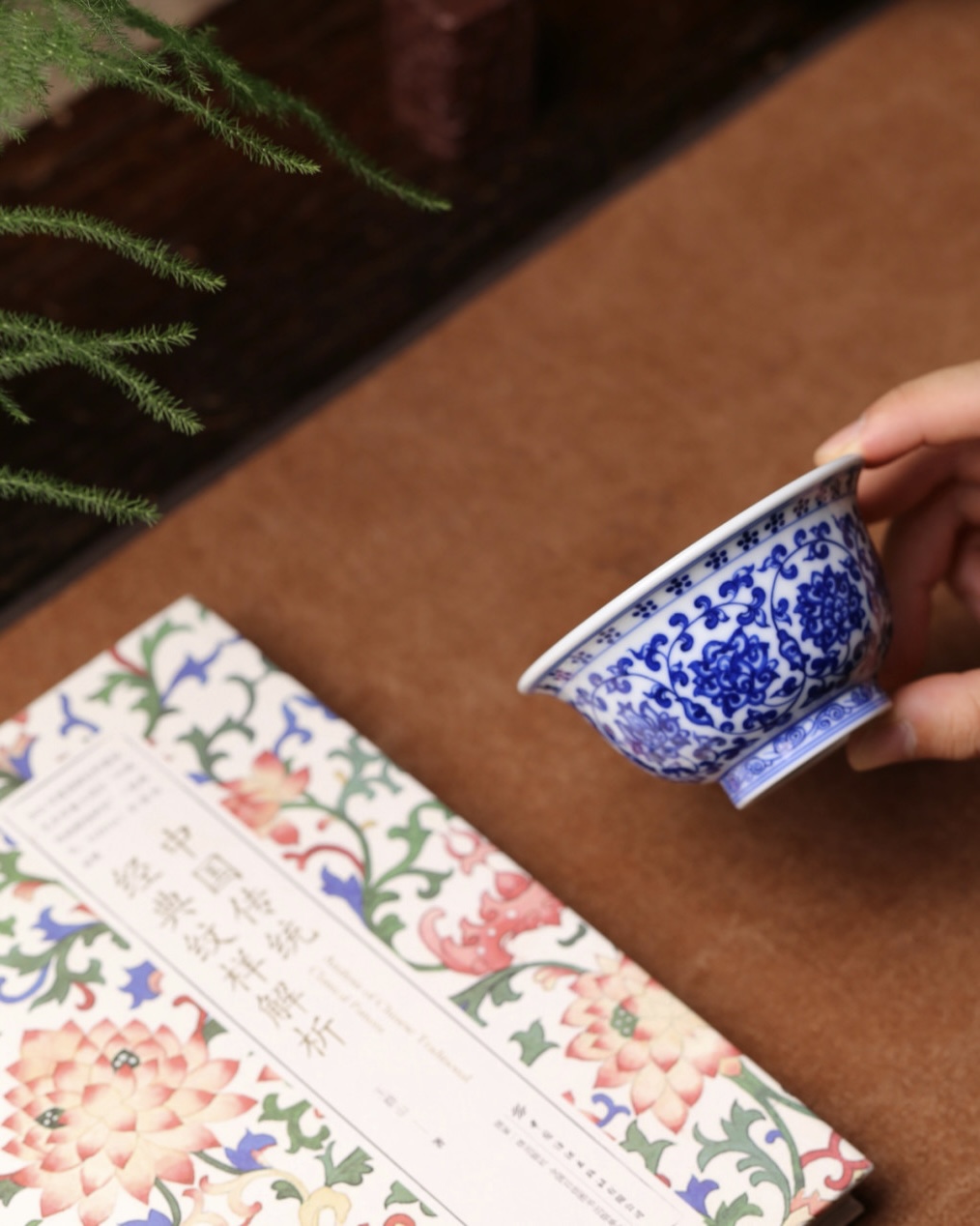 Fully Hand-painted Qinghua Ceramic Twined Lotus Two Lions 120ml Tea Cup ...