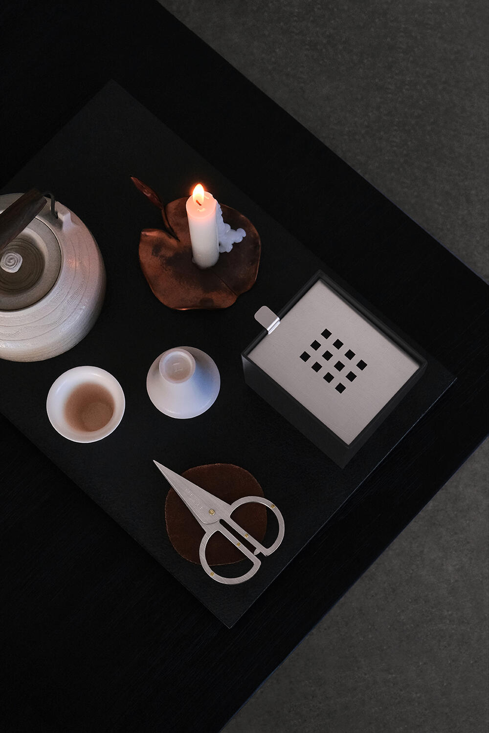 Elegant Iron Square Shape Tea Basin - China Tea Spirit