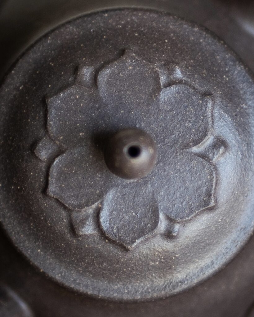 Fully Handmade Qing Hui Zini Fa Xiang Lian Zi 130ml Yixing Teapot ...