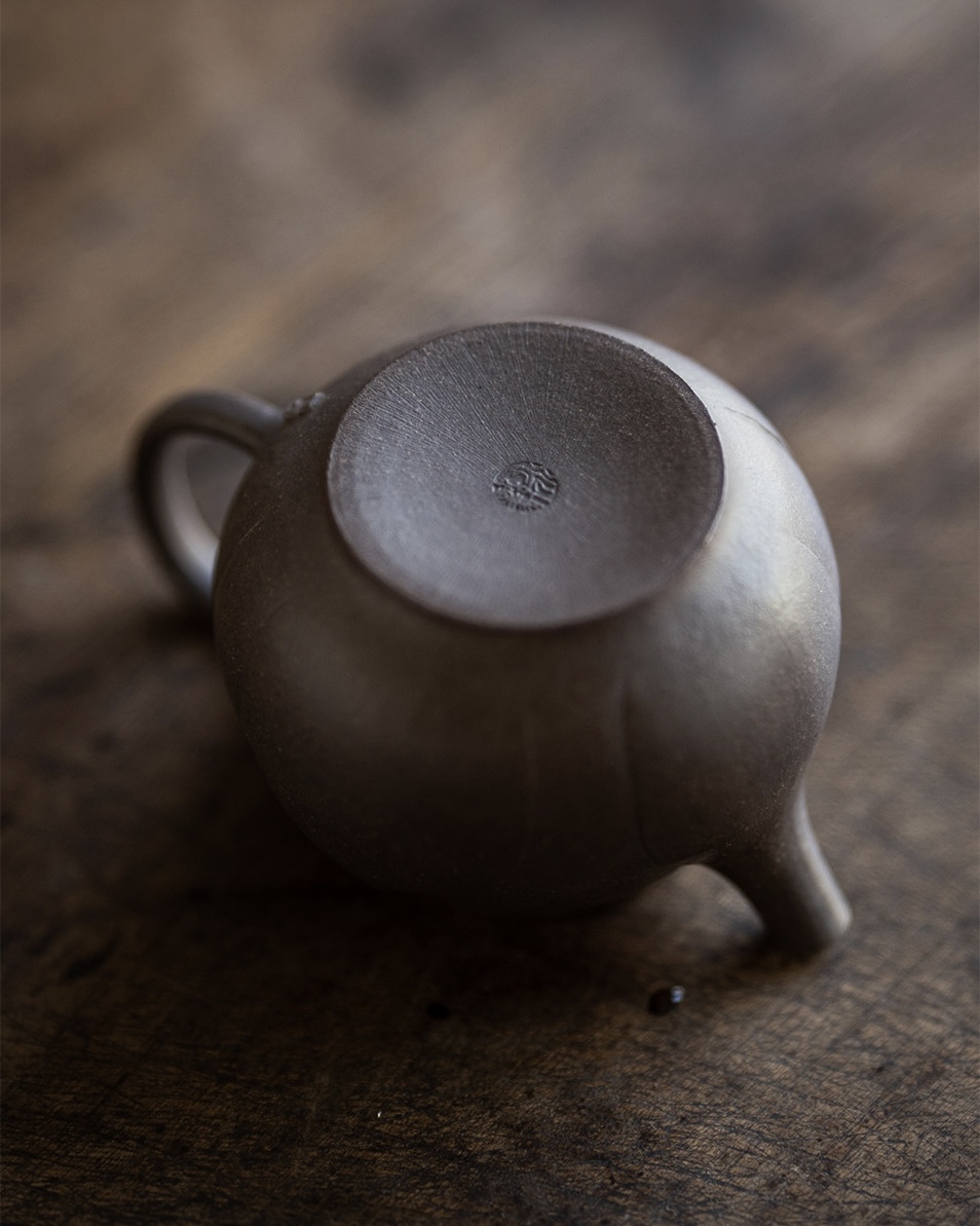 Fully Handmade Qing Hui Zini Fa Xiang Lian Zi 130ml Yixing Teapot ...