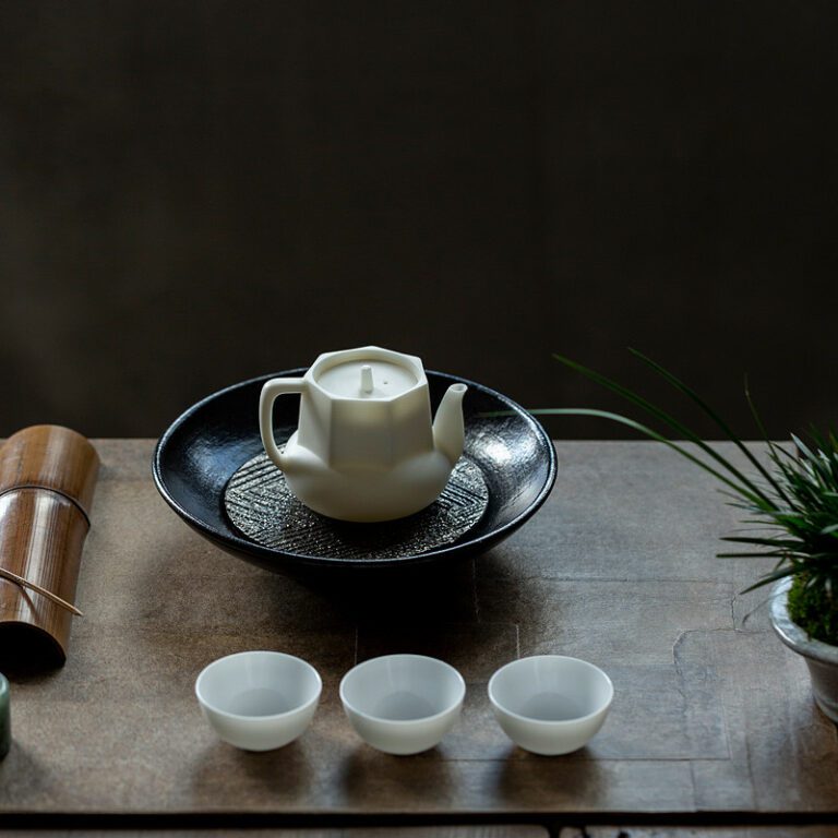 Wabisabi Style Black Clay Tea Boat With Stand - China Tea Spirit