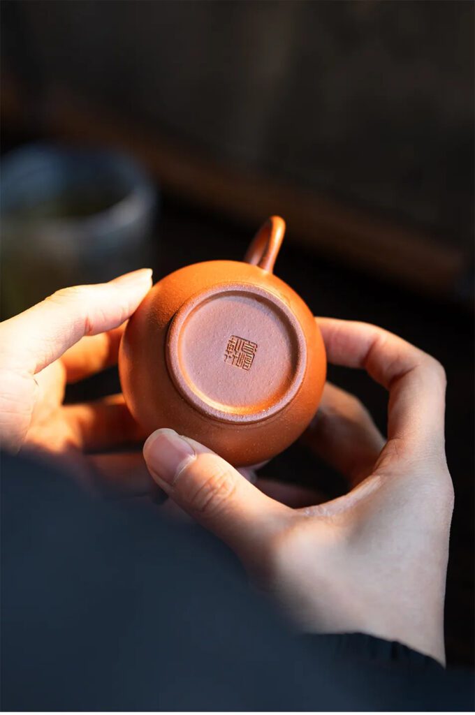 Aged Zhuni Ba Le Shui Ping 100ml Yixing Teapot - China Tea Spirit