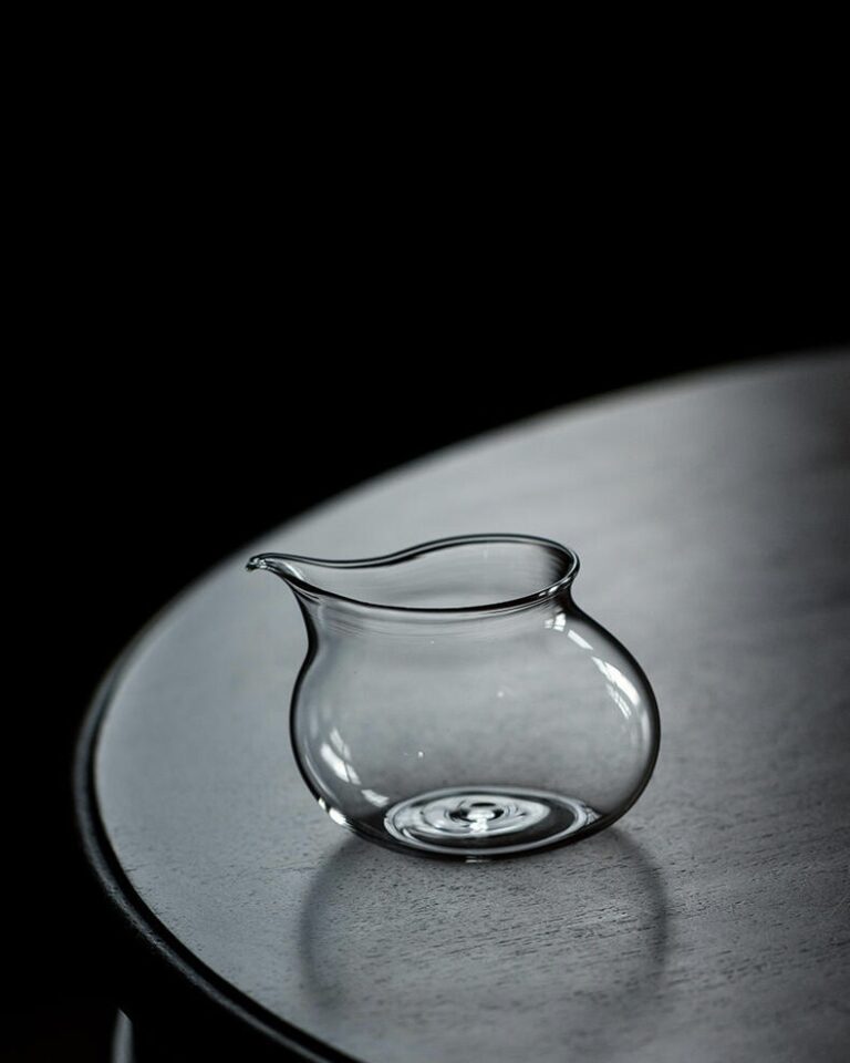 Handmade Glass Flappy Bird 100ml Fair Cup Gong Dao Bei - China Tea Spirit