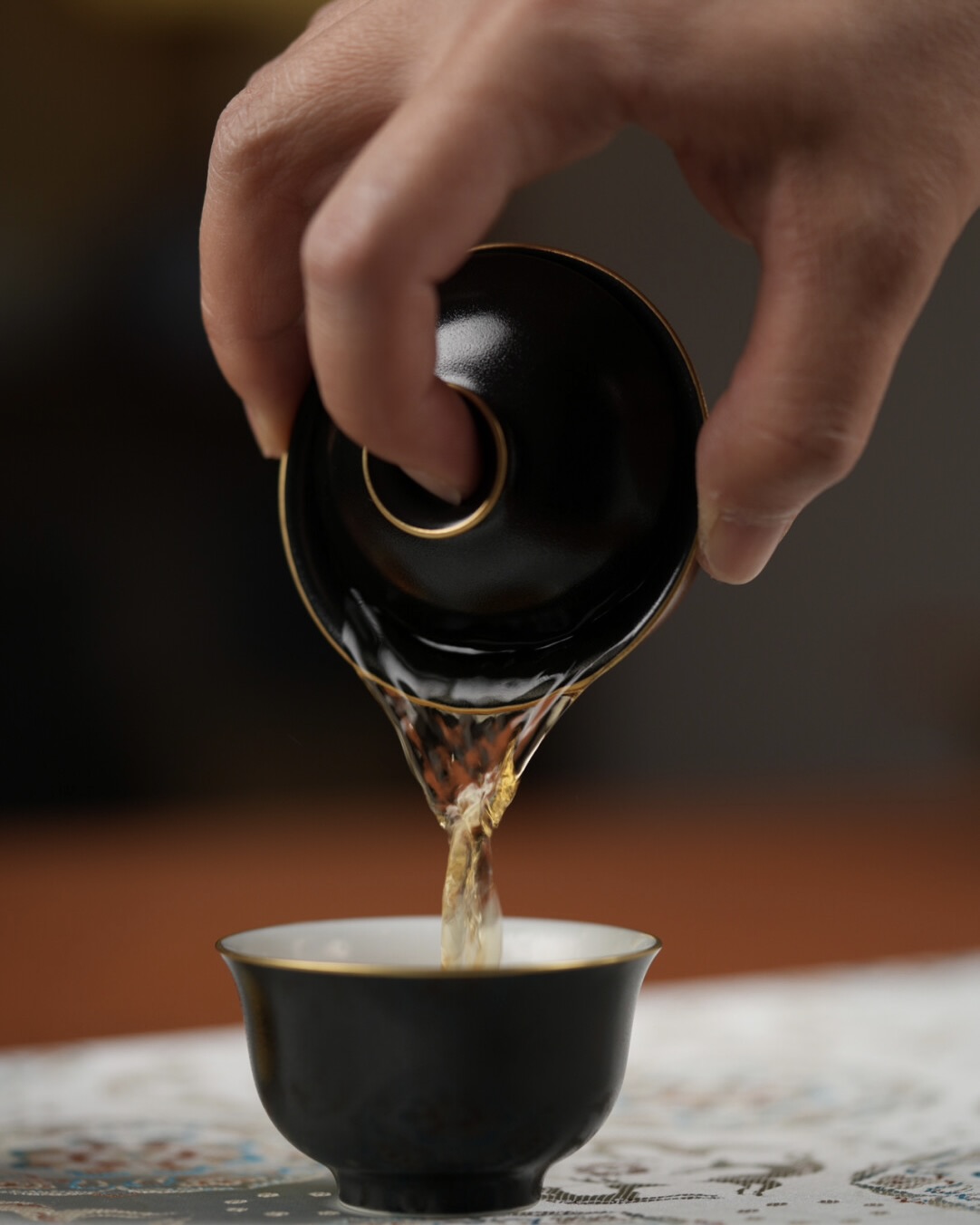 Handmade Mini Ceramic Black Gold 60ml Gaiwan Set - China Tea Spirit