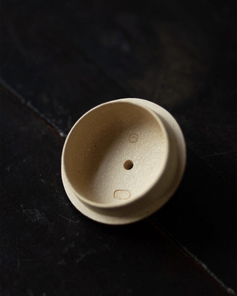 Li Pi Lvni Jing Le 140ml Yixing Teapot - China Tea Spirit