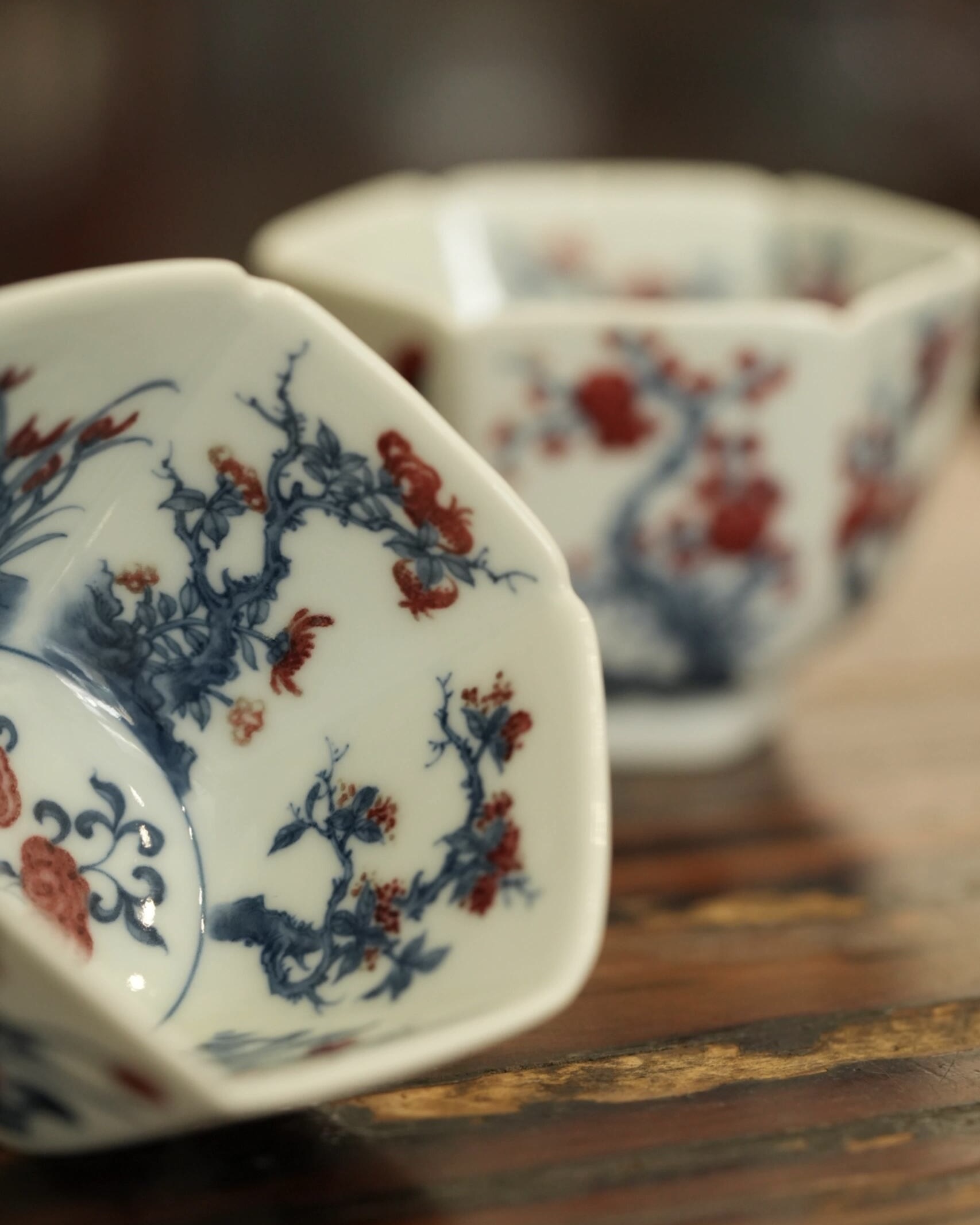Hand-painted Qinghua Underglaze Red Ceramic Hexagonal Blossom 100ml ...