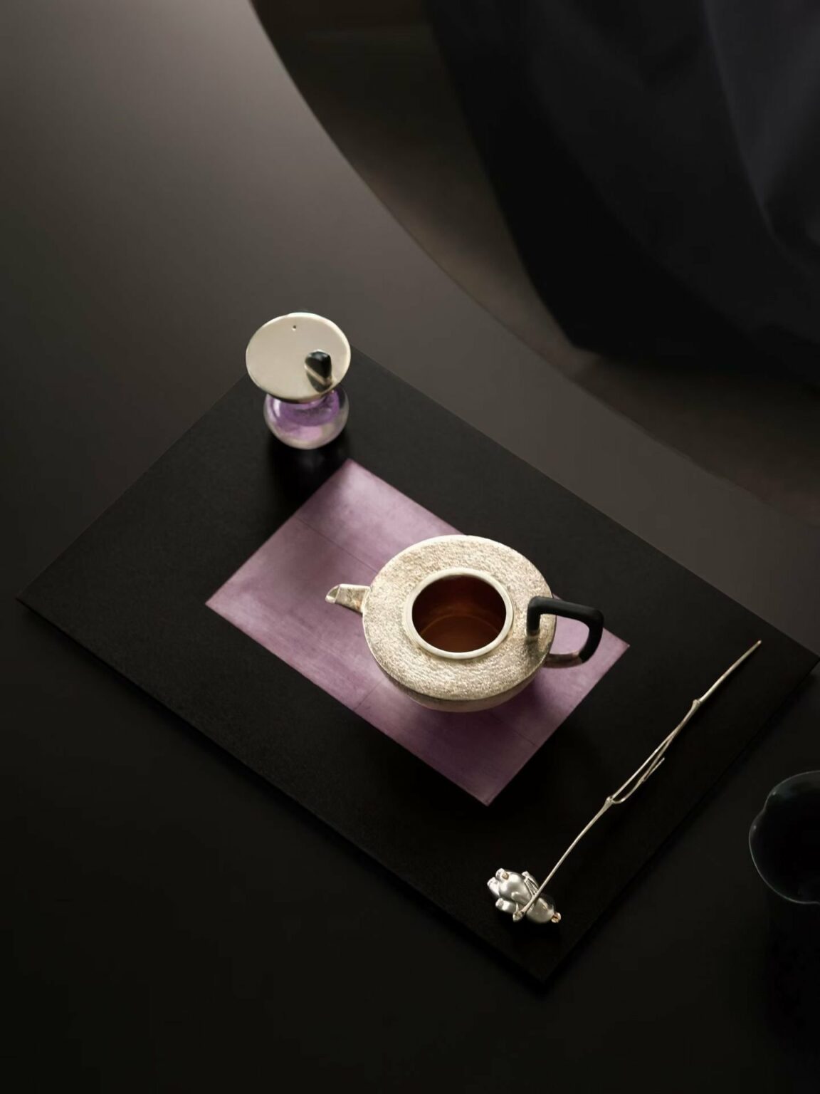 Handmade Traditional Lacquer Wood Purple Rain Tea Tray - China Tea Spirit